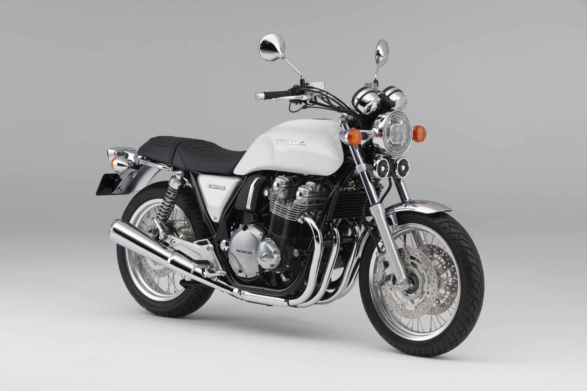 Honda reveals updated CB1100EX and new CB1100RS | Visordown