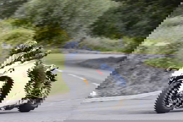 Ducati SuperSport 950 S review | the everyday Panigale? | Visordown