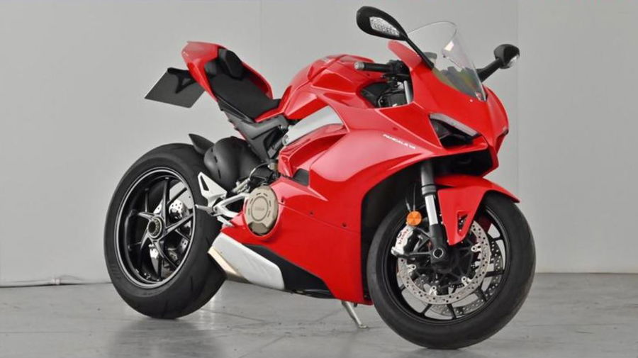 Buy a Ducati Panigale V4 For £11k Less Than the New One | Visordown