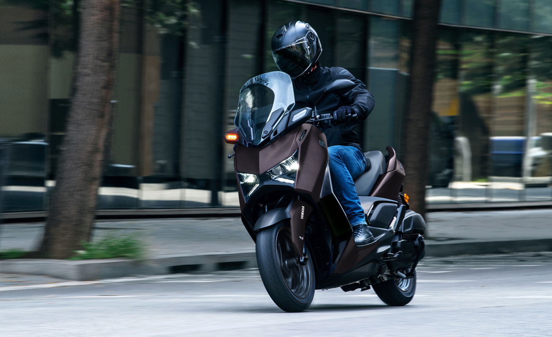 The Top 10 Best 125cc Scooters 2025 | Visordown