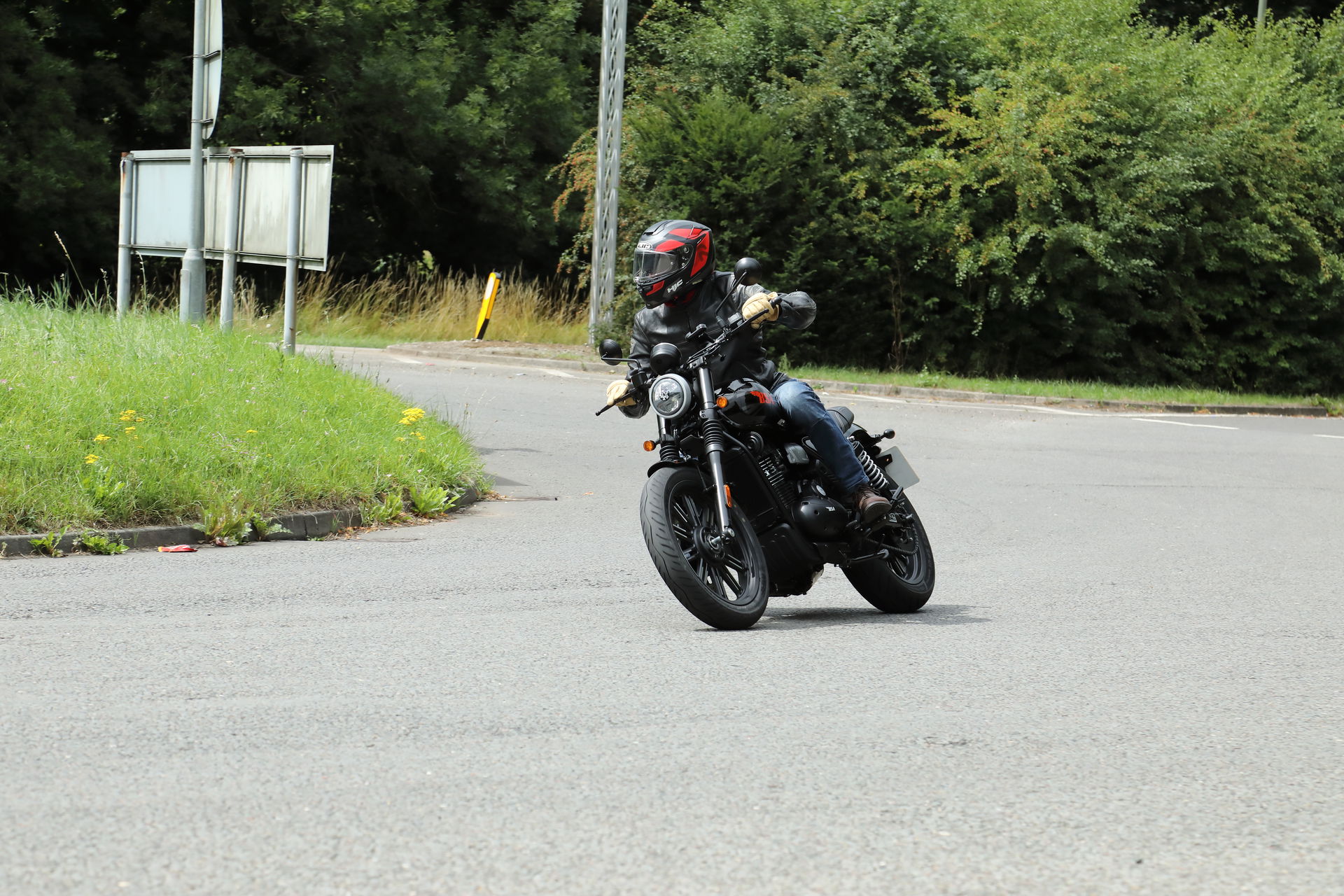 2025 BSA Bantam 350 review: All the specs and features of BSA’s new A2 ...