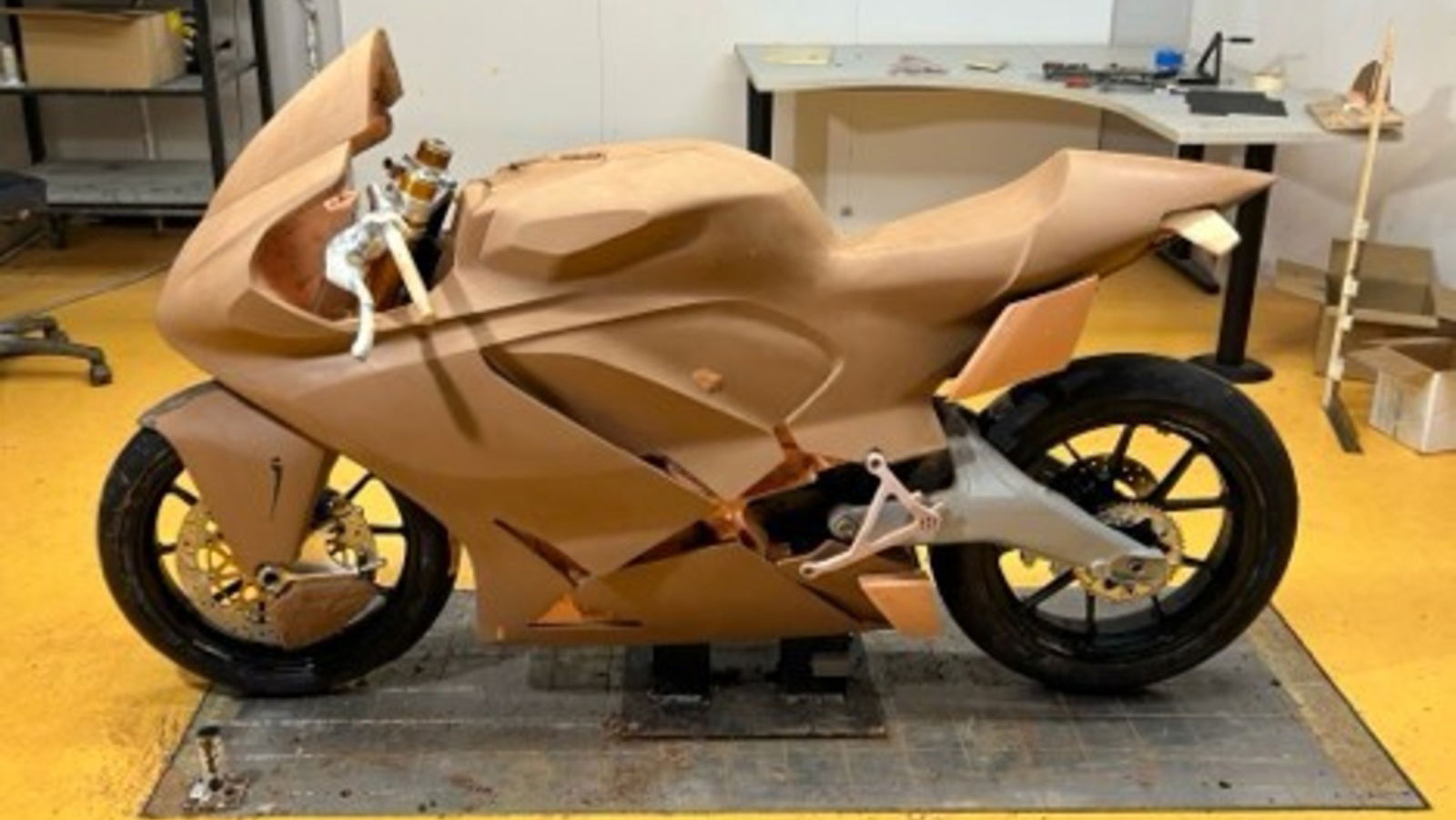 Damon Motorcycles completes clay modelling of Hypersport Race bike ...