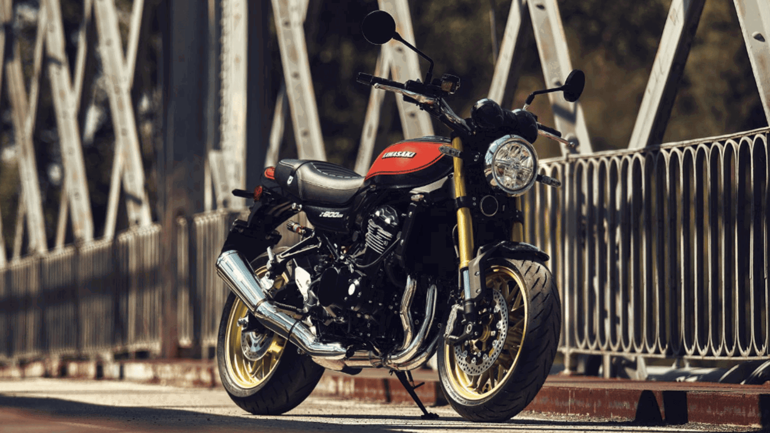 Kawasaki’s new Z900RS range gets updated engine, chassis and ...