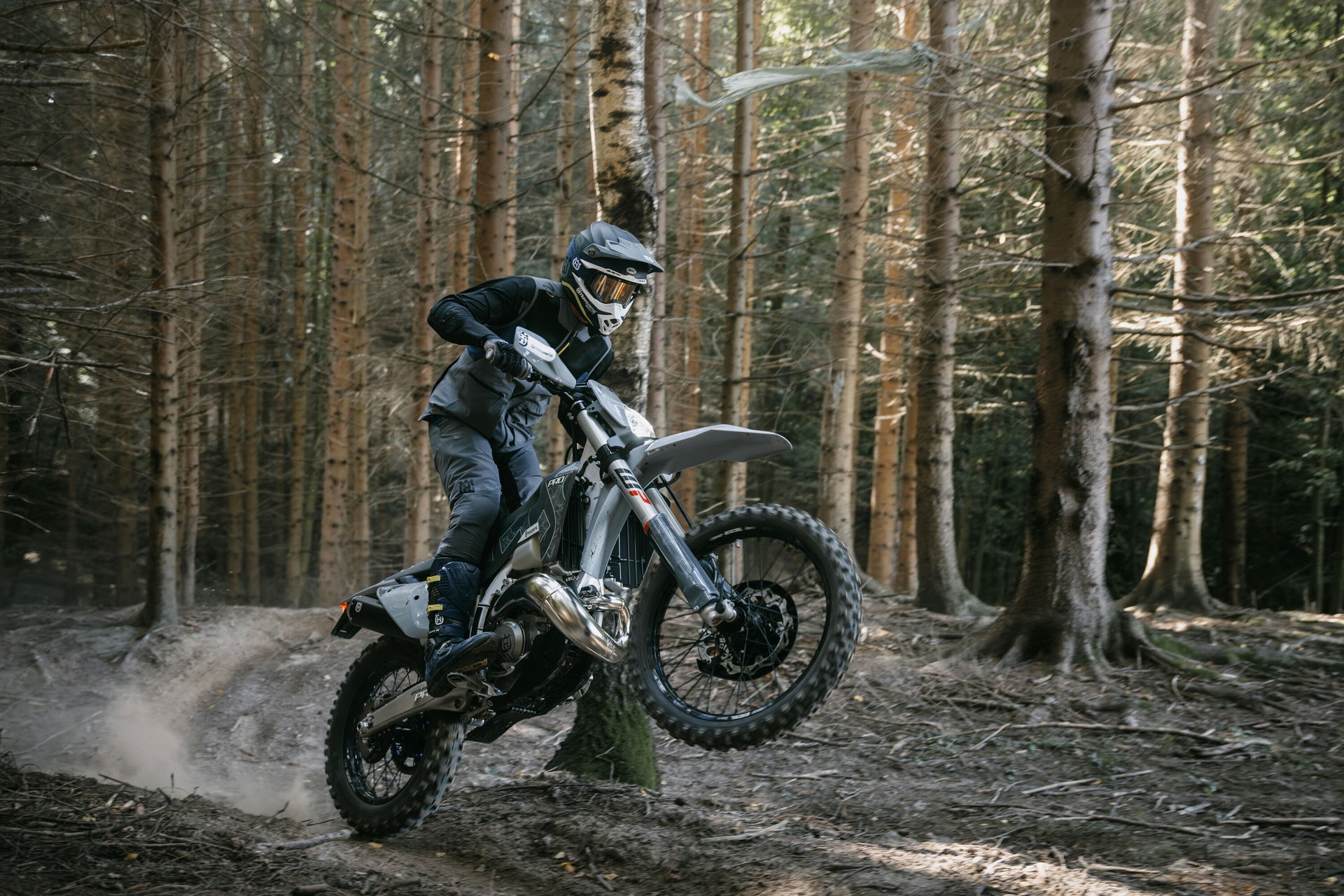 Husqvarna reveals technical details for new TE 300 and FE 350 Pro ...