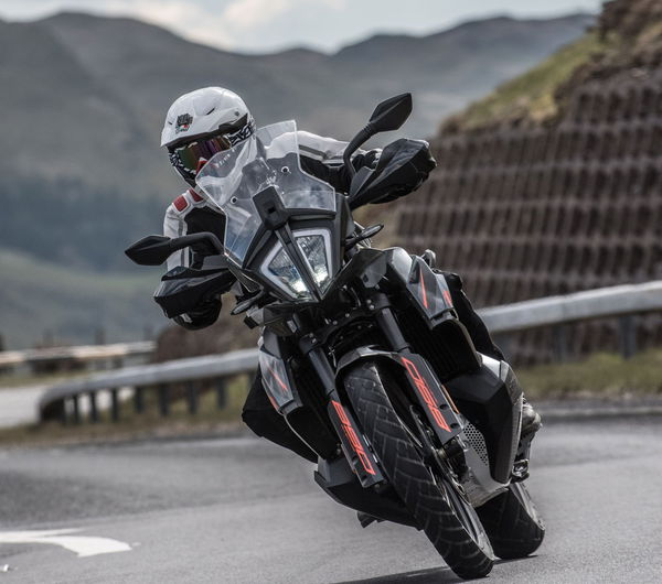 KTM 890 Adventure and Adventure R on and off-road review | Visordown