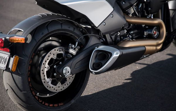 Best Power Cruiser Motorcycles | Visordown