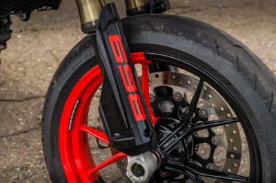 Ducati Hypermotard 698 Mono Review: The Best Single-Cylinder Bike ...