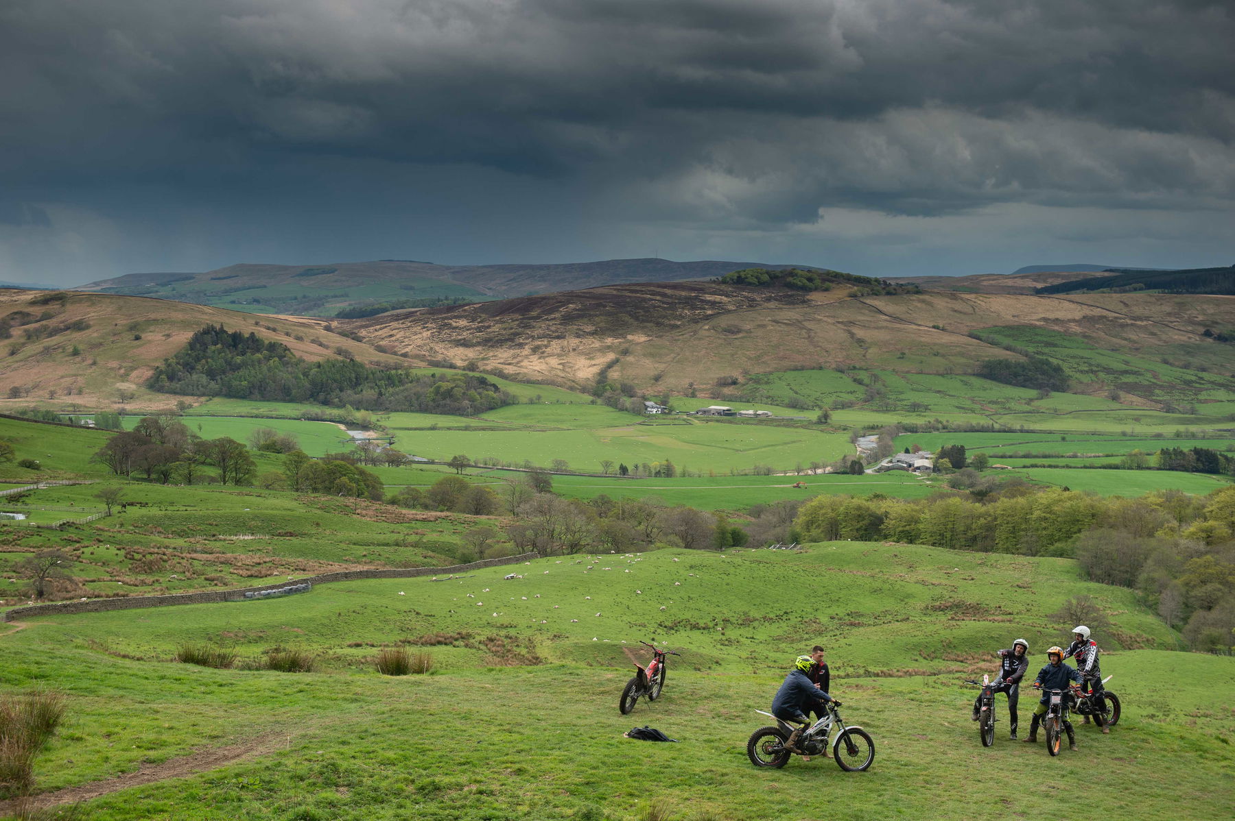 Inch Perfect Trials Review: Spoiler, It's Harder Than it Looks! | Visordown