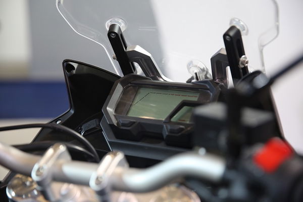 Loncin reveals 650cc adventure bike | Visordown