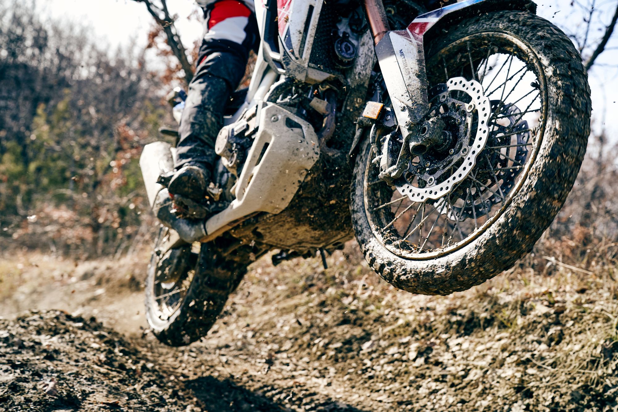 Tubed or tubeless: Which tyre is best for a motorcycle? | Visordown