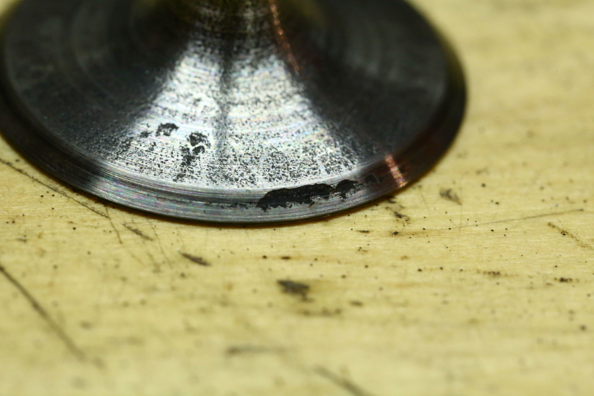 How-to… clean and grind your engine's valves | Visordown