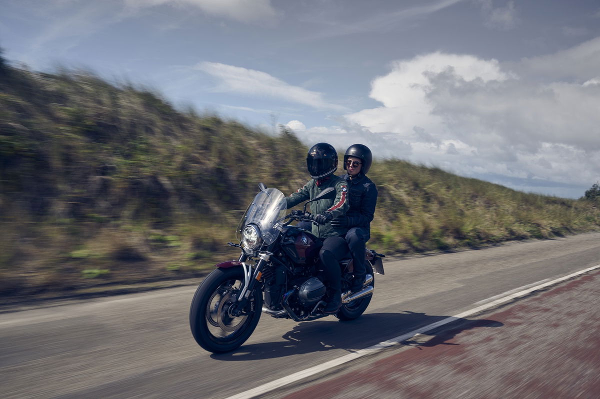 This BMW Boxer-Powered Citroen 2CV is Almost Perfect | Visordown