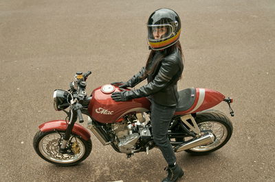 Mac Motorcycles Ruby: A faithful modern classic cafe racer | Visordown