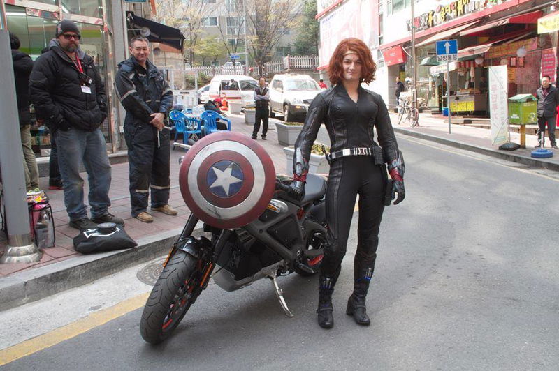 The top 7 best female stunt riders | Visordown