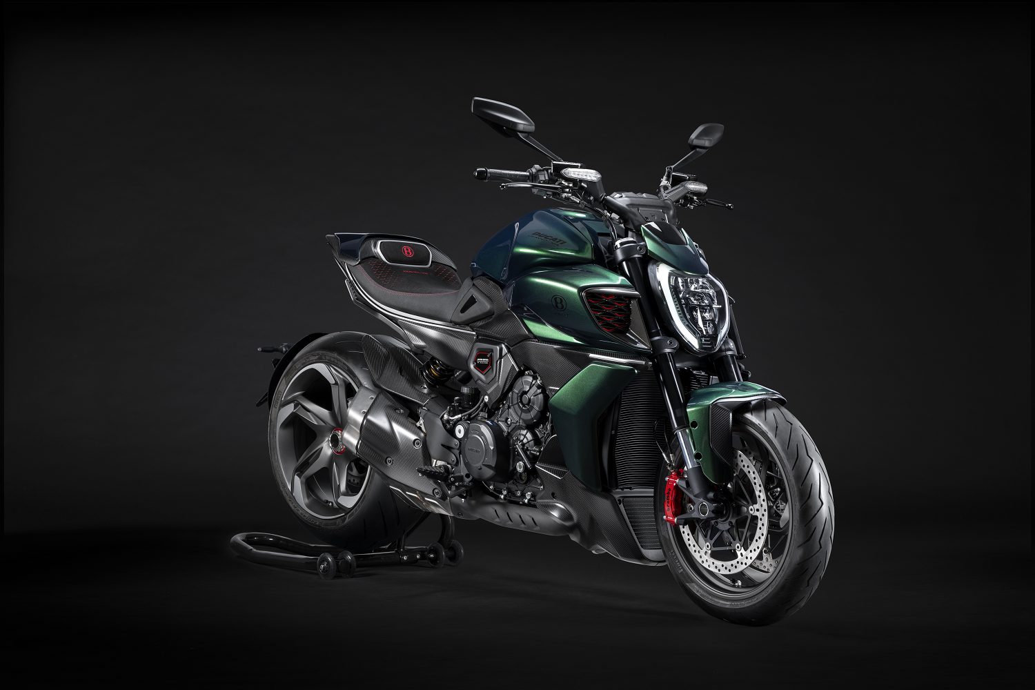 Kawasaki unveils bulky new hydrogen motorcycle | Visordown
