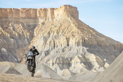 Harley-Davidson Pan America | Adaptive Ride Height explained | Visordown