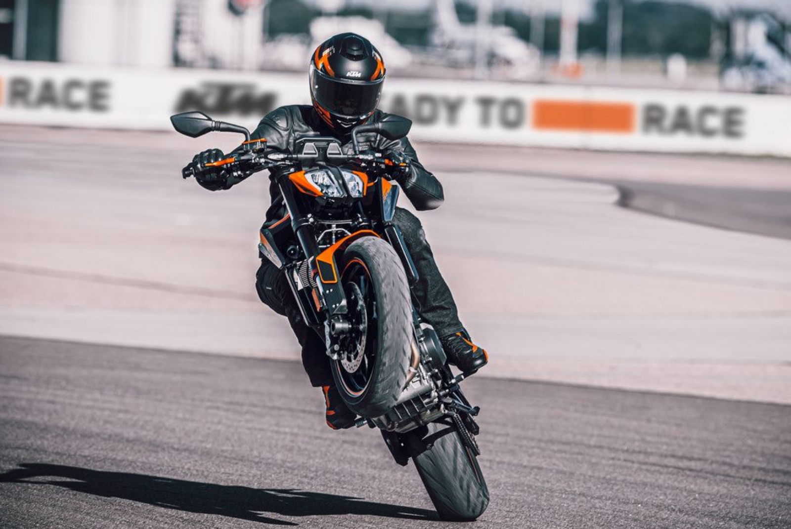 KTM 890 Duke base model opens up latest generation ‘scalpel’ | Visordown