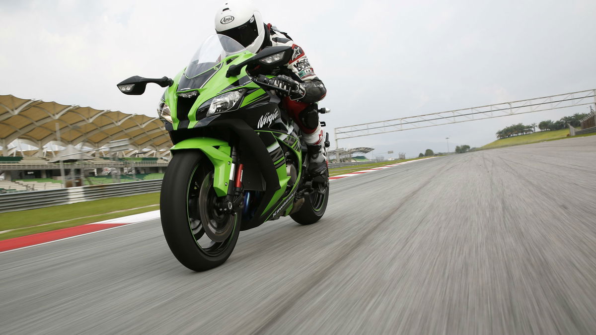 Top 10 highest-revving production bikes | Visordown