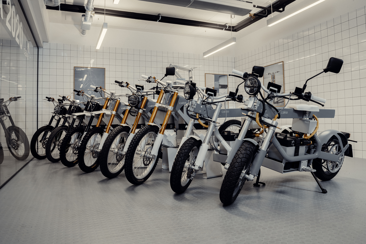 New electric motorcycle powertrain Jante launched by Cake | Visordown