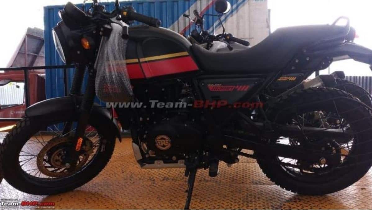 Royal Enfield Himalayan 411 Scram spotted in dealers | Visordown